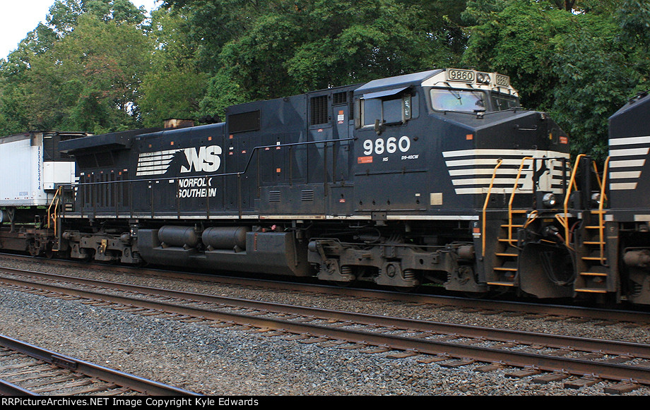 NS C40-9W #9860 on 20E